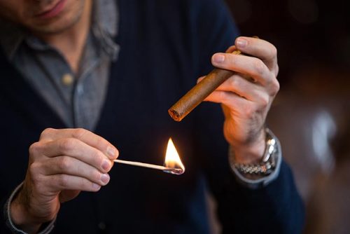 How To Light a Cigar: A Comprehensive Guide - He Spoke Style