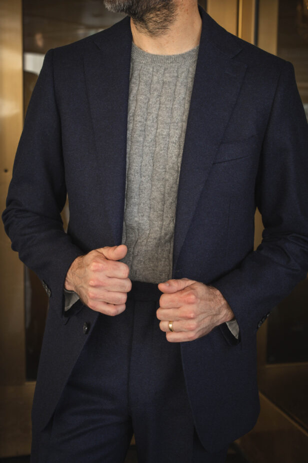 5 Ways to Style a Navy Blue Flannel Suit: Tips and Inspiration | He ...