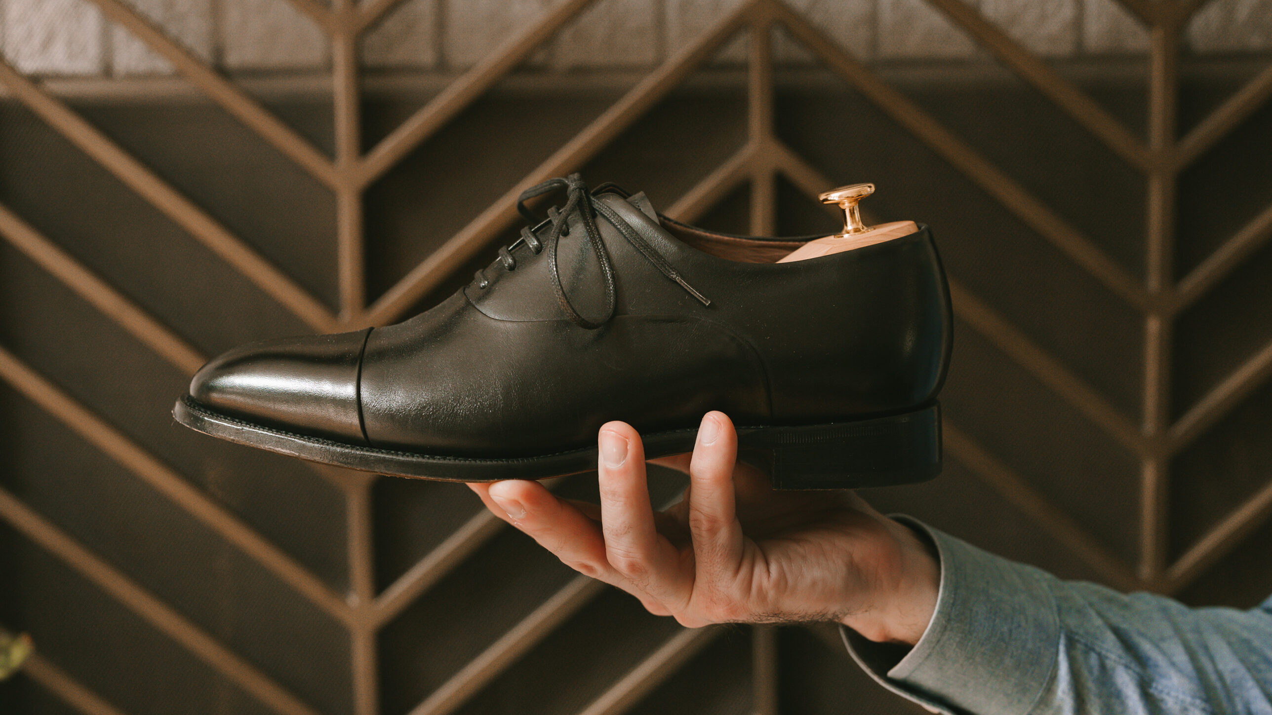 A Simple Guide To Dressing Well | He Spoke Style